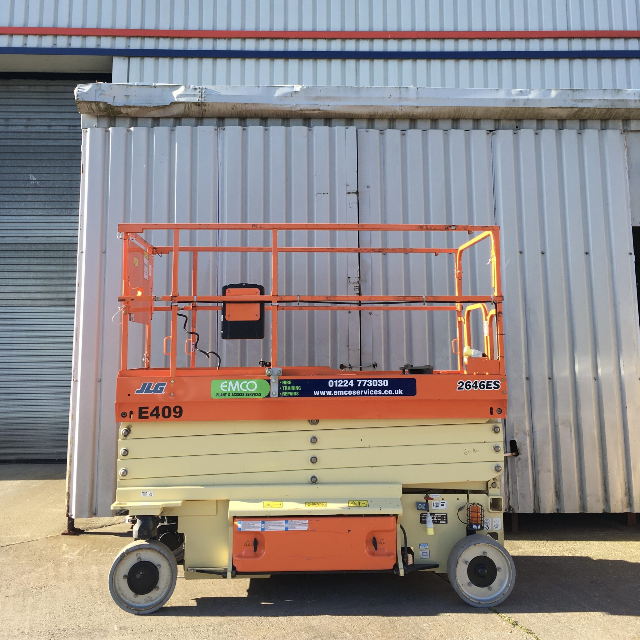 Scissor Lifts Archives - EMCO SERVICES