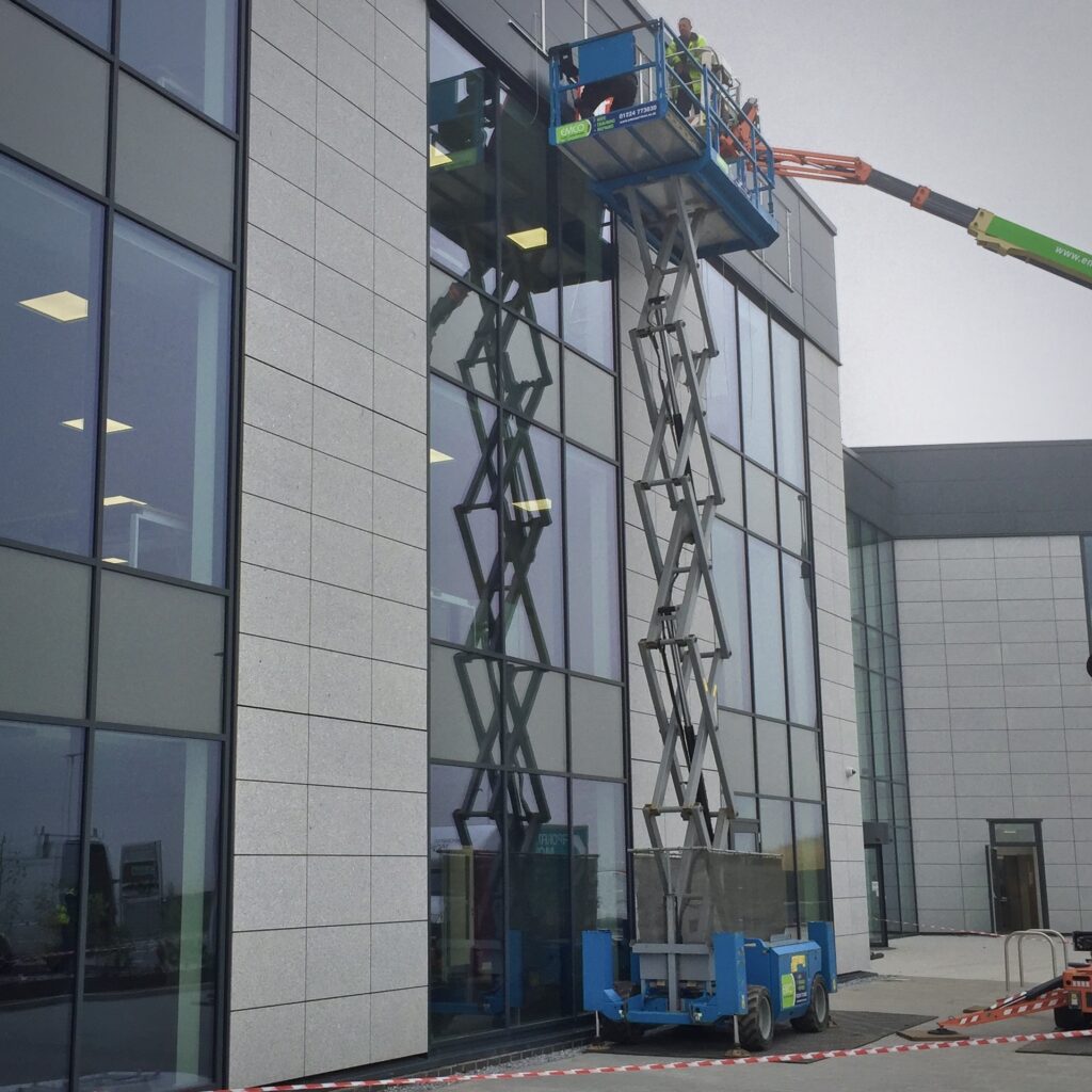 GENIE GS 3268 RT - EMCO SERVICES